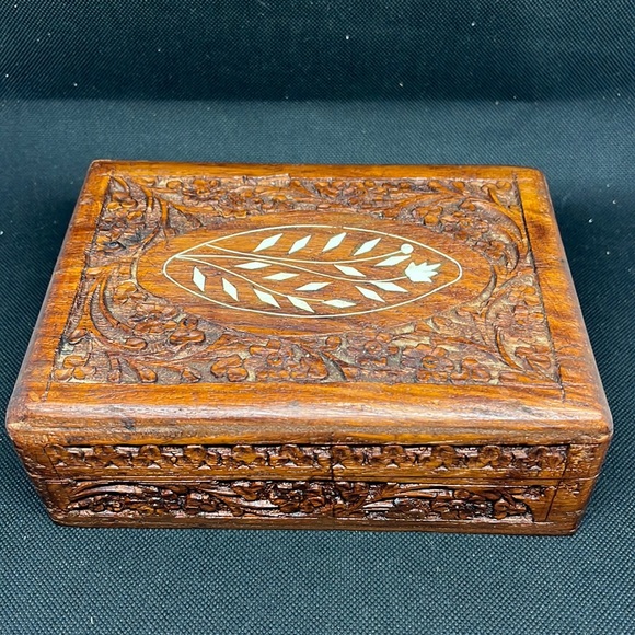 Accents | Vintage Hand Carved Wooden Trinket Or Jewelry Box | Poshmark